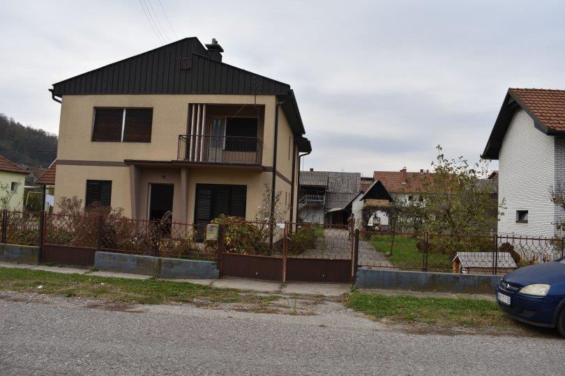 Lepa kuca od 160m2 | Šabac